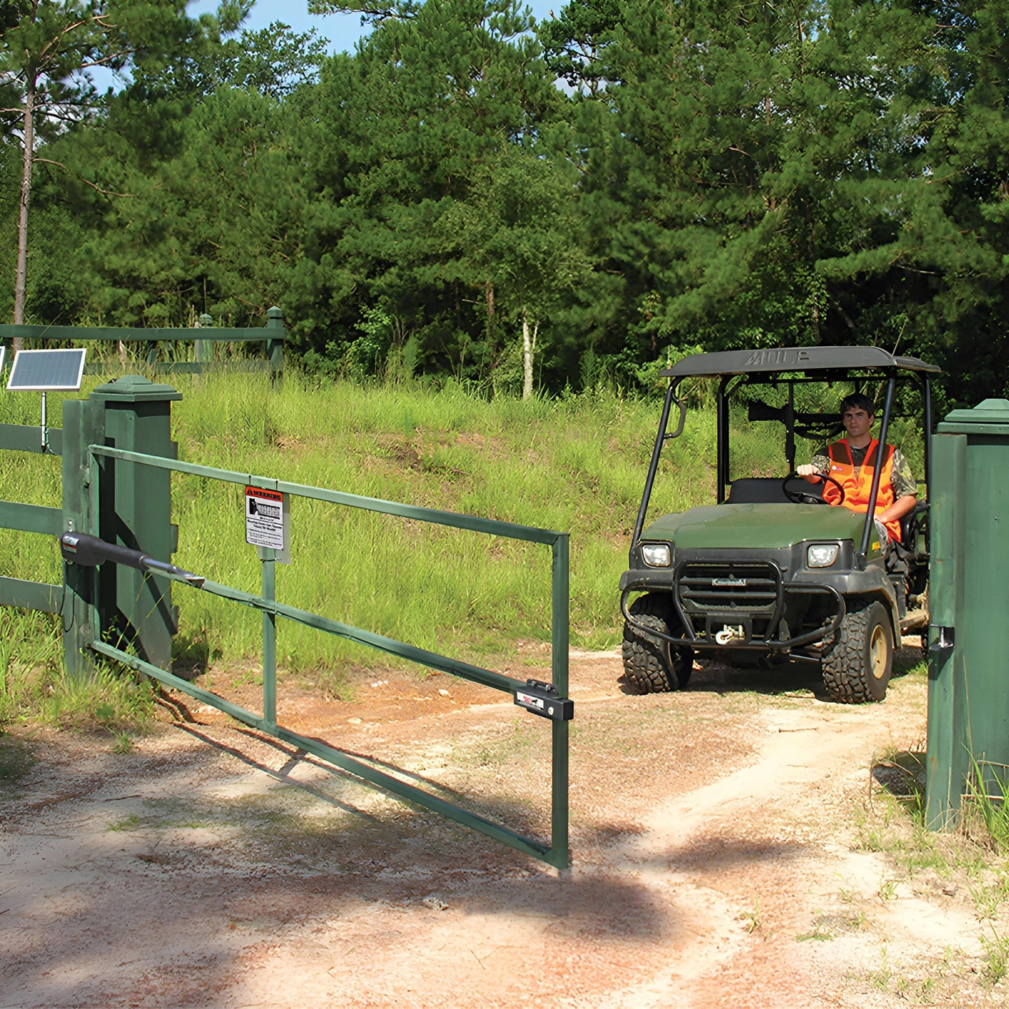 Discover FM143 Automatic Gate Lock for Enhanced Security – Mighty Mule